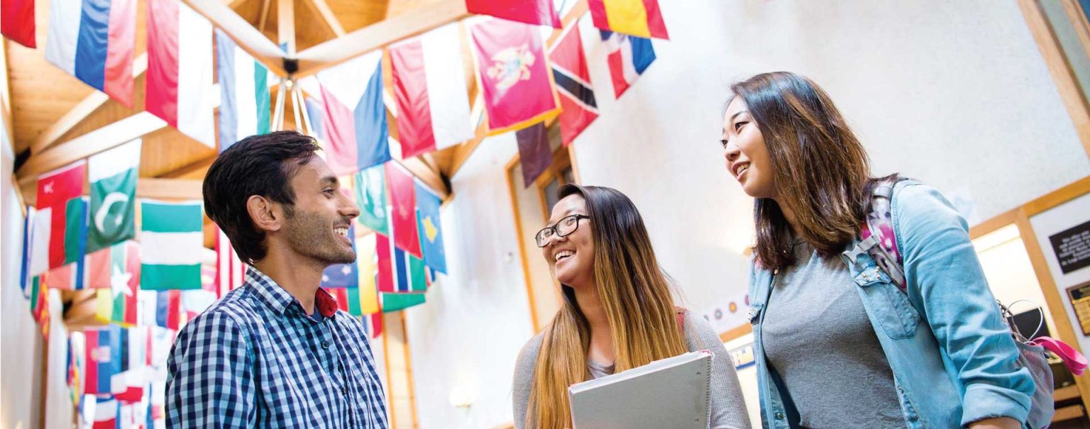 Tips for International Students can Study and get Scholarships in Indonesia